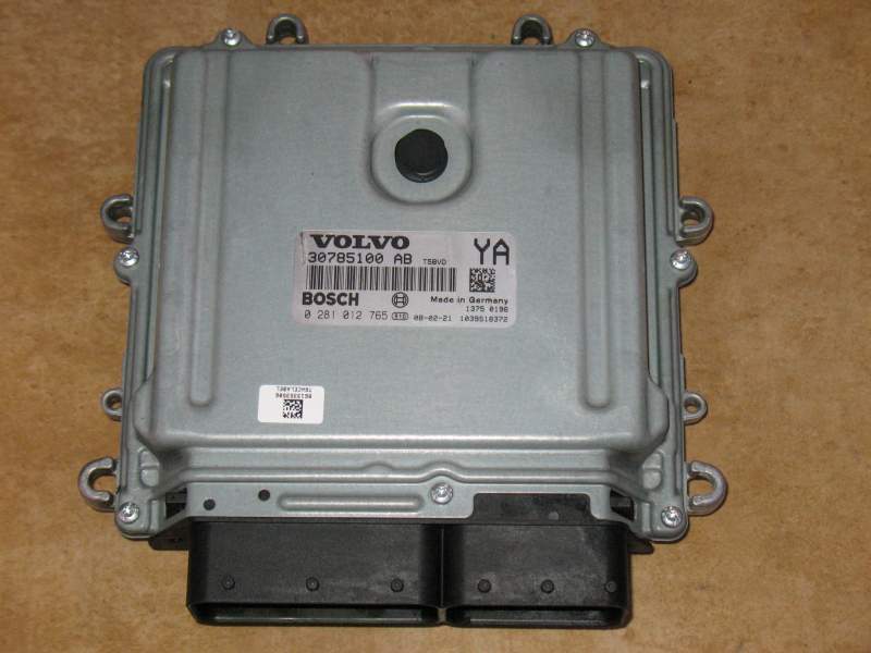 ECU VOLVO S60 V70 S80 2.4 D5 BOSCH 0281012765 30785100 AB – EcuFacile