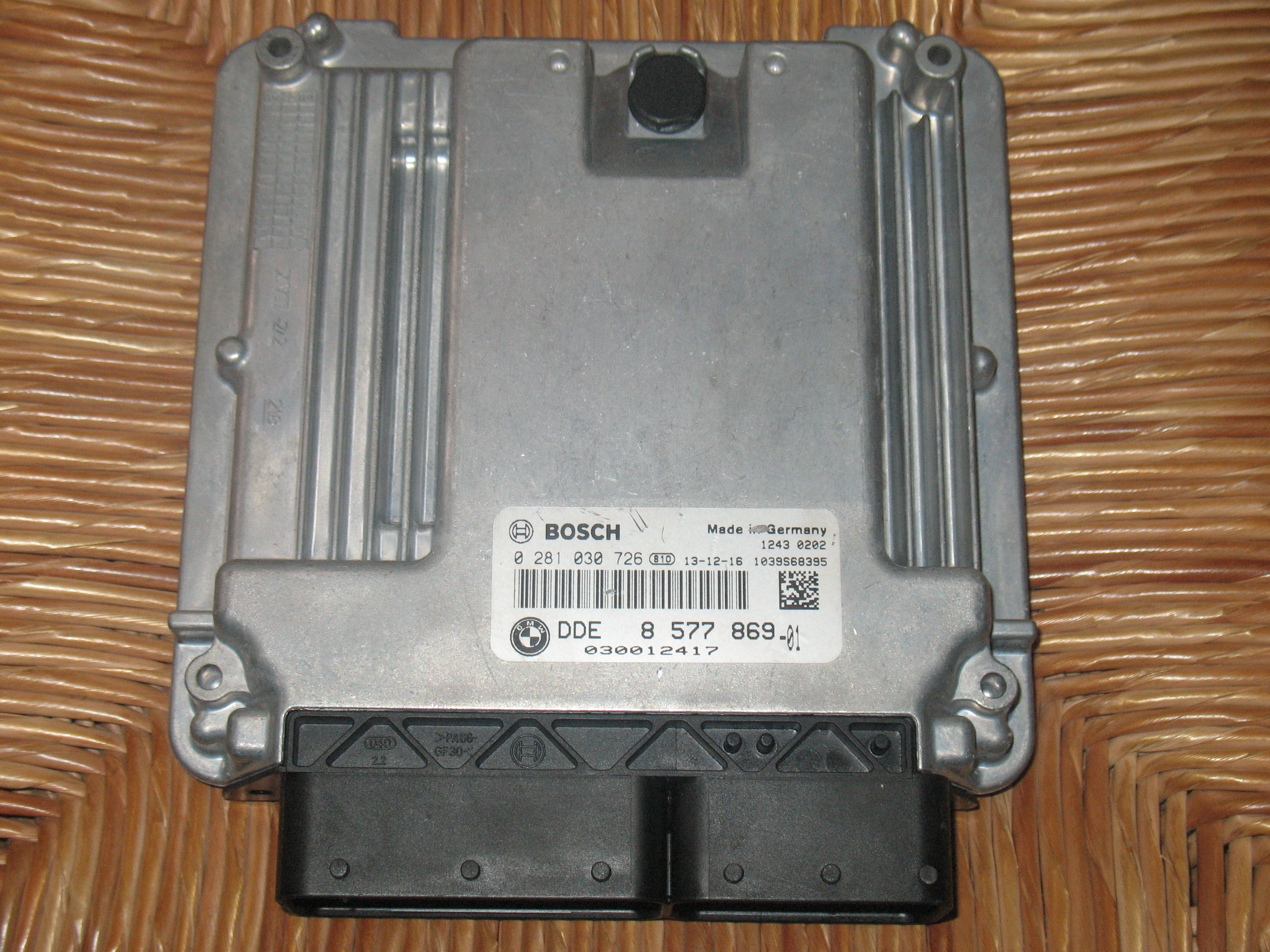 ECU BMW X5 (F15, F85) 8577869 0281030726 EDC17CP49-2.58 BMW 2.0 – EcuFacile