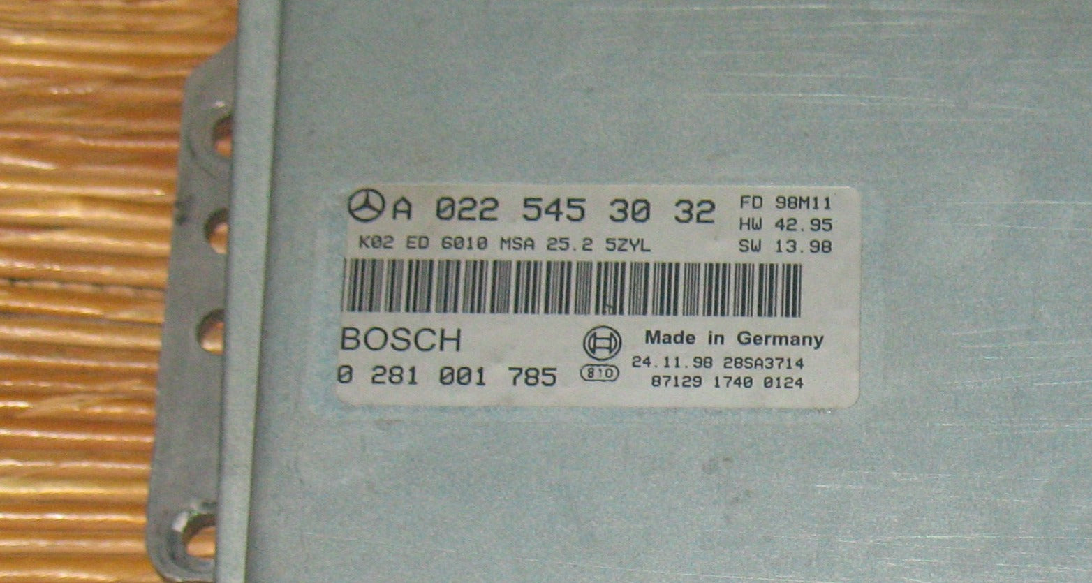 ECU CENTRALINA MOTORE MERCEDES 0225453032 A0225453032 0281001785 ...