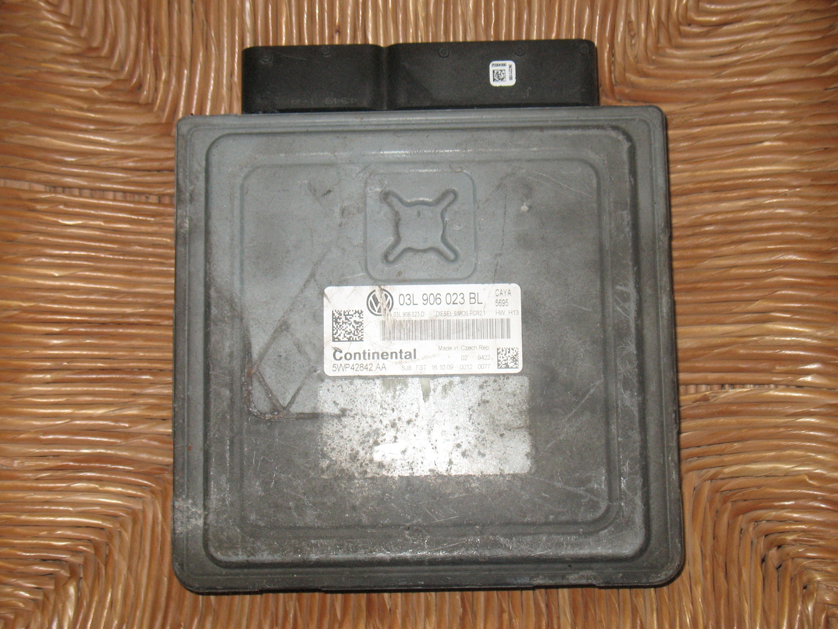 VOLKSWAGEN POLO 6R ECU MK5 03L906023BL 1.6 TDI DIESEL ENGINE ECU 5WP42 ...