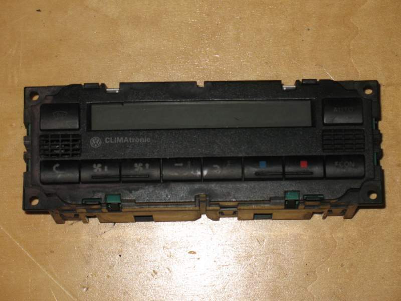 CLIMAtronic 3B1 907 044 D GOLF 4 PASSAT 3B1907044D – EcuFacile