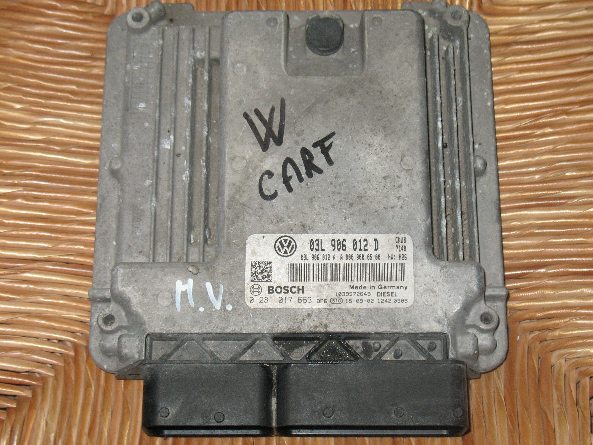 ECU Volkswagen CRAFTER 0281017663 03L906012D EDC17C54 – EcuFacile