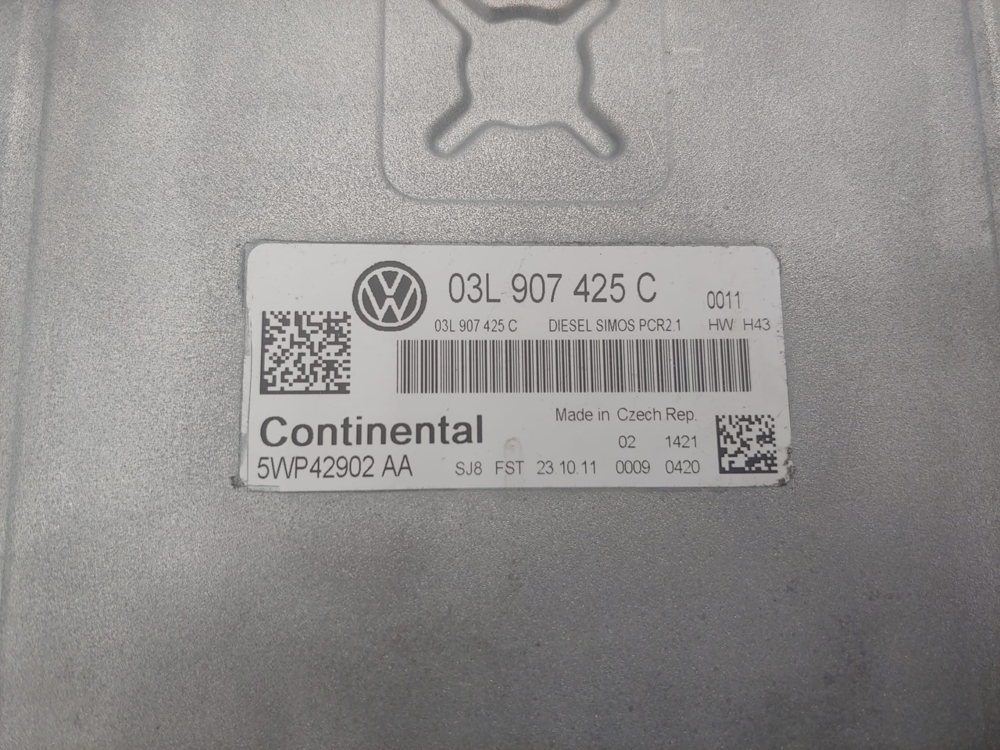 Ecu volkswagen passat 1.6 tdi continental 5wp42902aa 03L907425C PCR2.1 ...