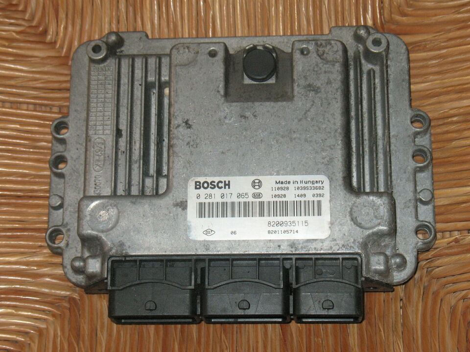 ECU RENAULT TRAFIC 2.0 DCI EDC16C36 EDC 16C36-3.3 0281017065 820093511 ...