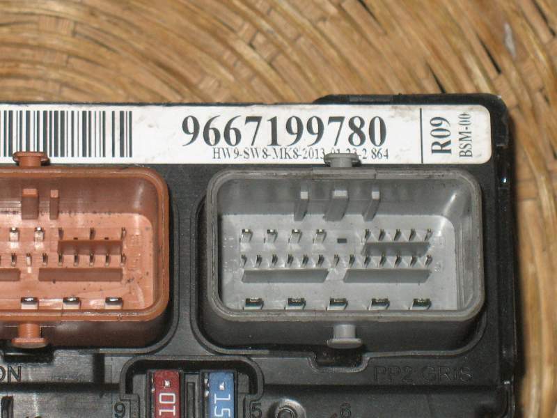 Fuse box citroen c3 picasso peugeot 207 9667199780 r09 bsm-00 – EcuFacile