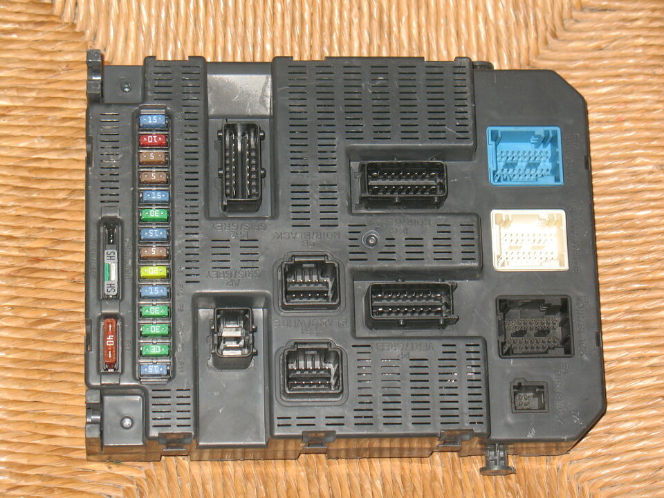 Ecu body computer citroen peugeot 9664532580 bsi 2004 p10-00 – EcuFacile