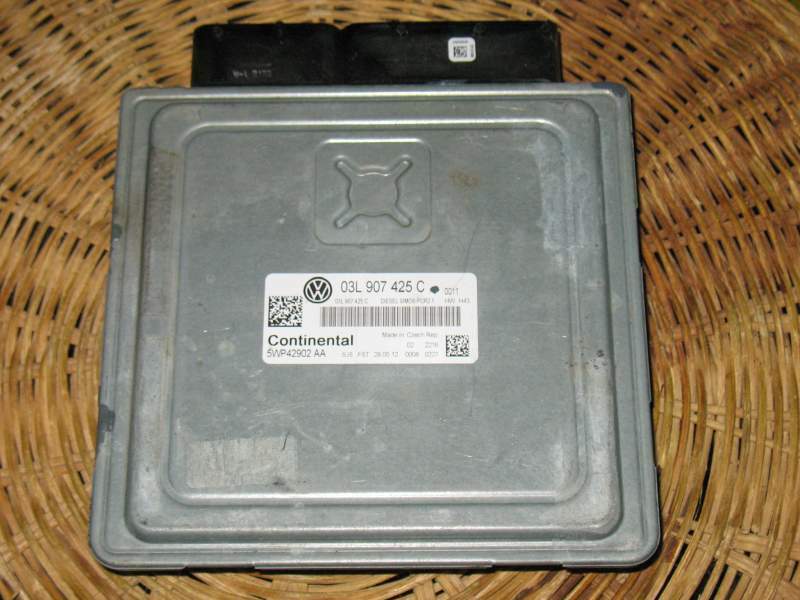 Ecu volkswagen passat 1.6 tdi continental 5wp42902aa 03L907425C PCR2.1 ...