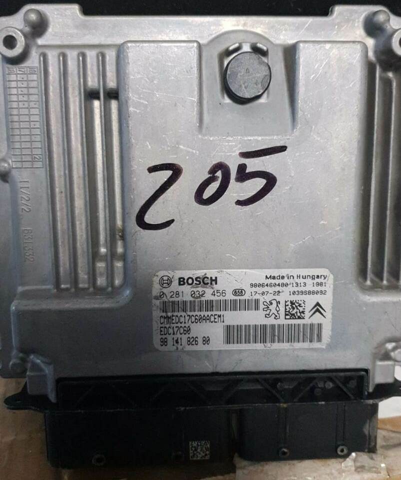 ECU PEUGEOT 308 II 1.6 HDi 100 99hp BOSCH 0281032456 9814182680 EDC17C ...