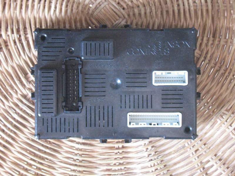 Body Computer NISSAN MICRA K12 284B2AX620 BCM L2N 21676270-2A – EcuFacile