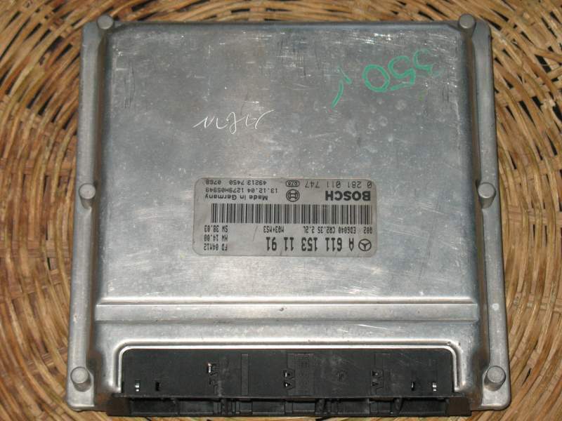 Ecu MERCEDES SPRINTER 2.2 L CR2.35 0281011747 A6111531191 EDC 15C6-4.3 ...